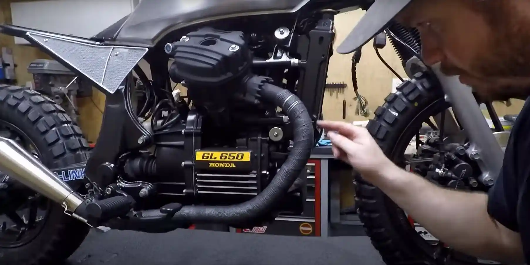 Motorcycle Exhaust Wrap Pros and Cons: Should I Go it? - Wheelingaway.com Motorcycle Exhaust Wrap Pros and Cons: Should I Go it? - Wheelingaway.com